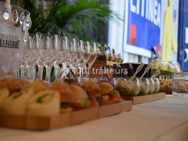 Nos Bons Plats Chez Vous - Traiteurs & Spiritueux - Lyon (69000 ...